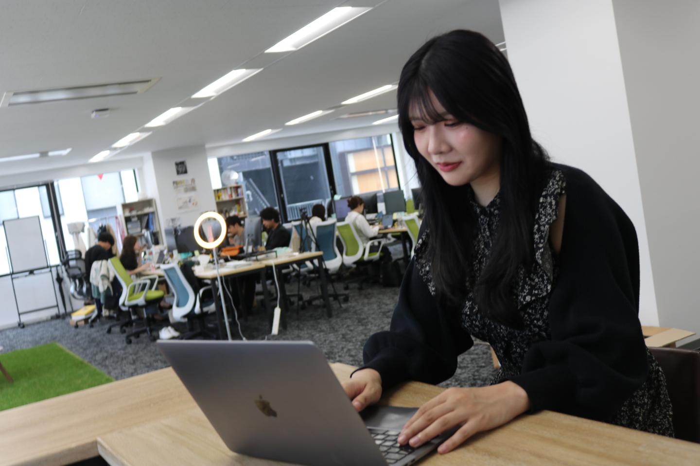 美容クリエイター育成スクールの運営サポートスタッフ募集！ - 株式会社iHackのWebマーケティングの採用 - Wantedly